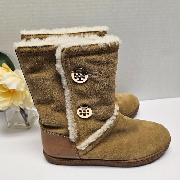 Tory Burch | Shoes | Tory Burch Tan Natural Shearling Fur Sheep Lining Short 2 Gold Button Boots ...
